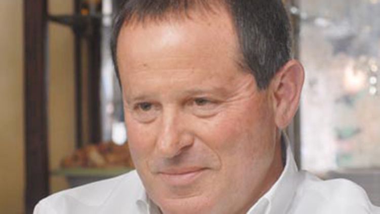 מי מנסה לחסל את איש העסקים מאיר שמיר? | חדשות 13