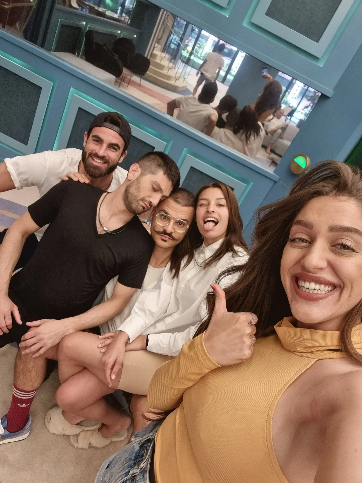 איך נראה בית האח הגדול מהצד של הדיירים קבלו הצצה אל מאחורי הקלעים של